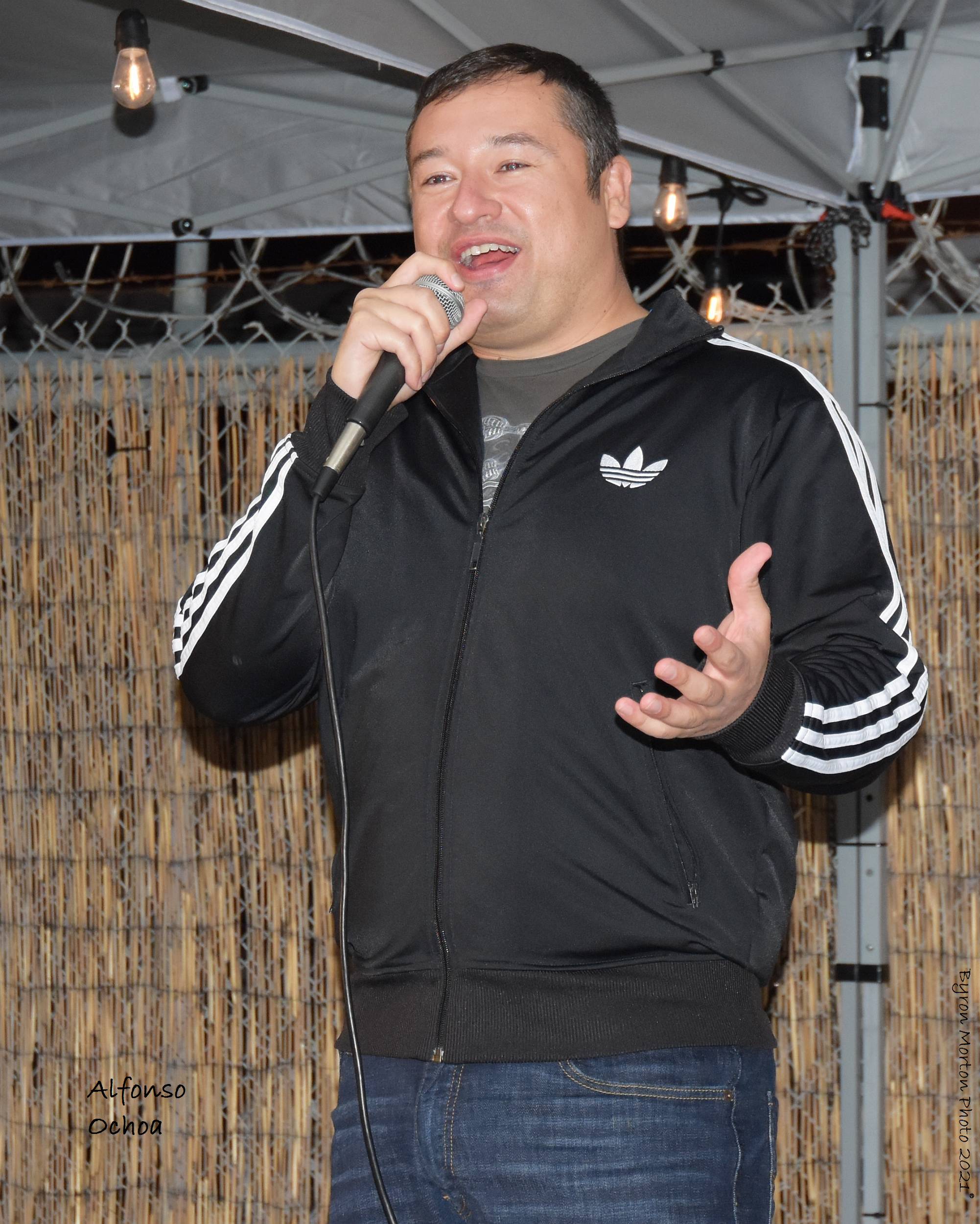 Another great Friday night show at Comedy Heights at Bay Bridge Brewing ...